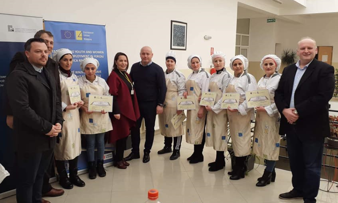 Qendra E Arsimit Profesional N Ferizaj Certifikon 10 Gra N L min E Qendra E Arsimit Profesional N Ferizaj Certifikon 10 Gra N L min E